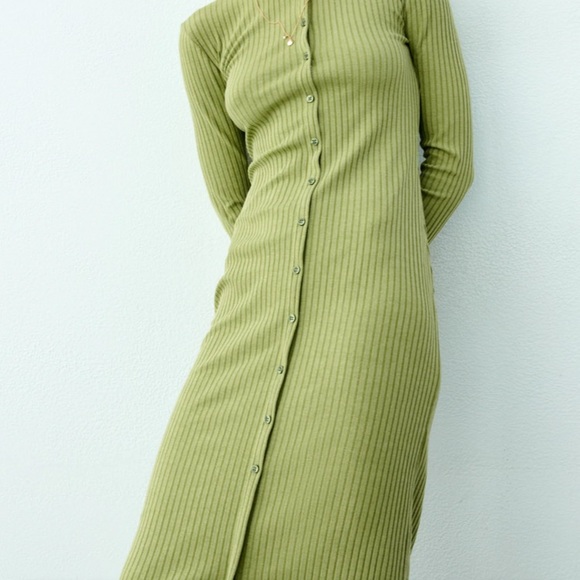 Zara | Dresses | Zara Ribbed Dress With Buttons | Poshmark